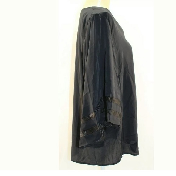 Amaryllis | Tops | Amaryllis Black Meshinset Bellsleeve Top 2x | Poshmark